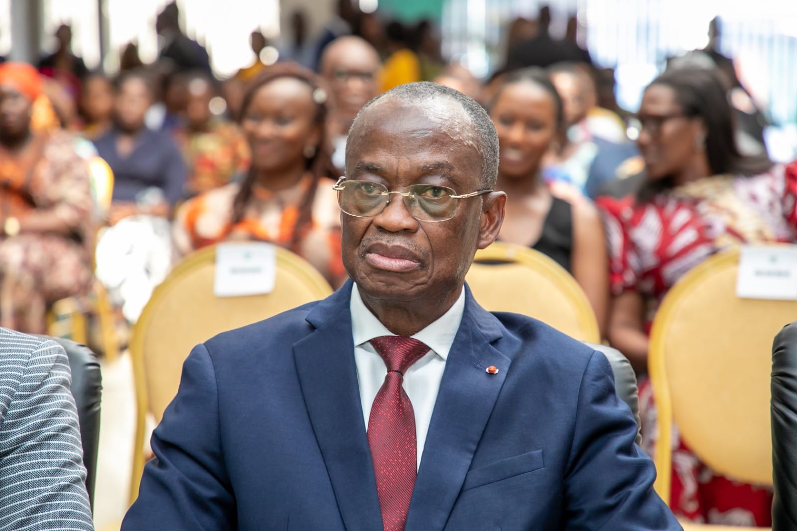 En images l’heure de la retraite pour S.E. M. Daouda Diabaté, ancien ...