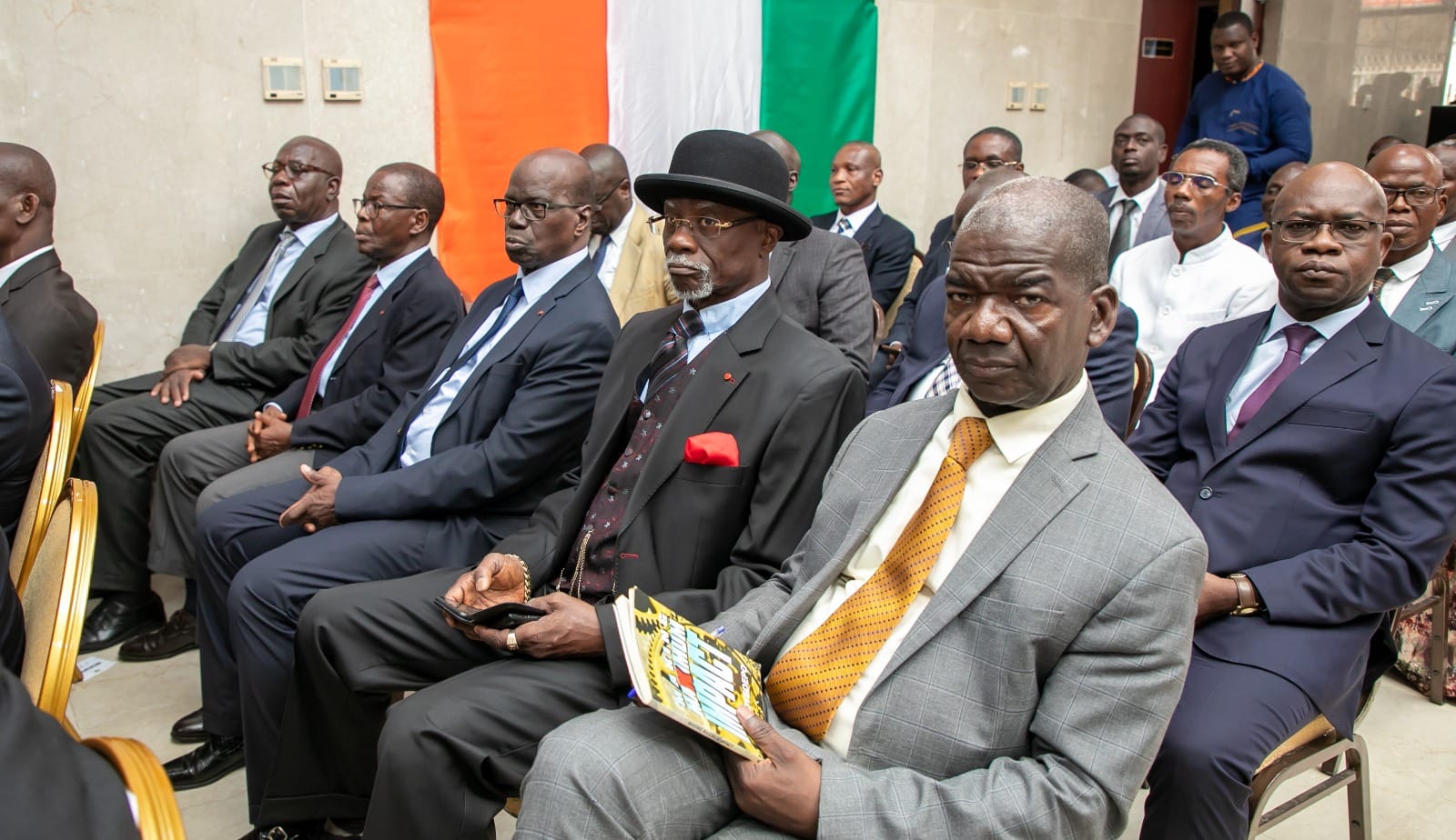 En images l’heure de la retraite pour S.E. M. Daouda Diabaté, ancien ...