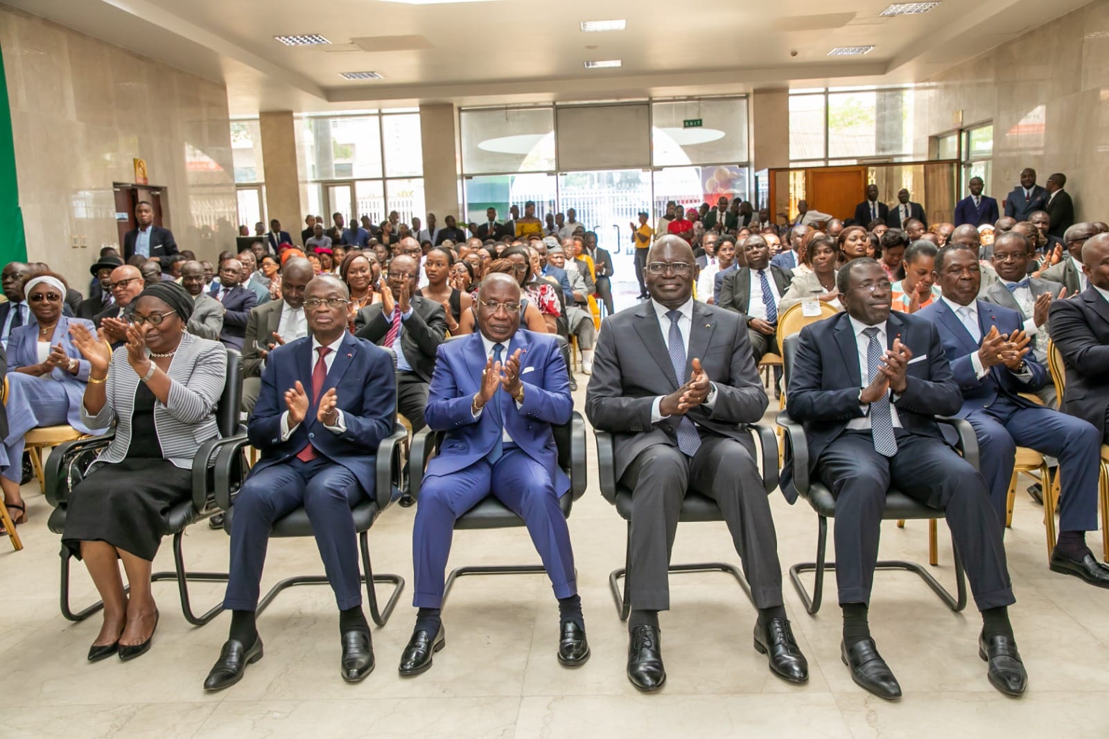 En images l’heure de la retraite pour S.E. M. Daouda Diabaté, ancien ...